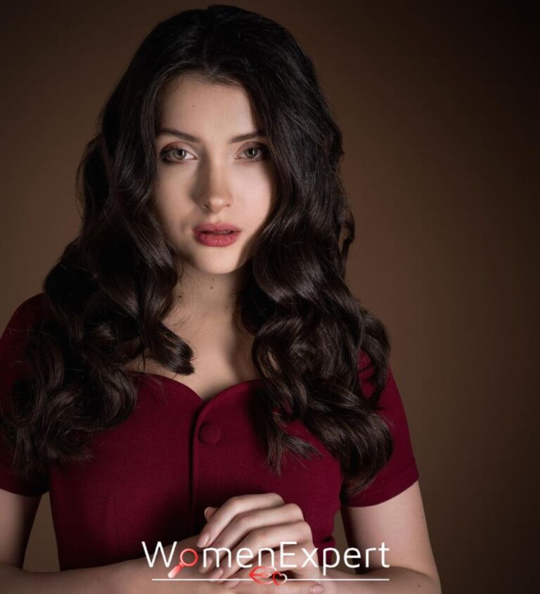 Austrian Women: What Makes Them Perfect Girlfriends?