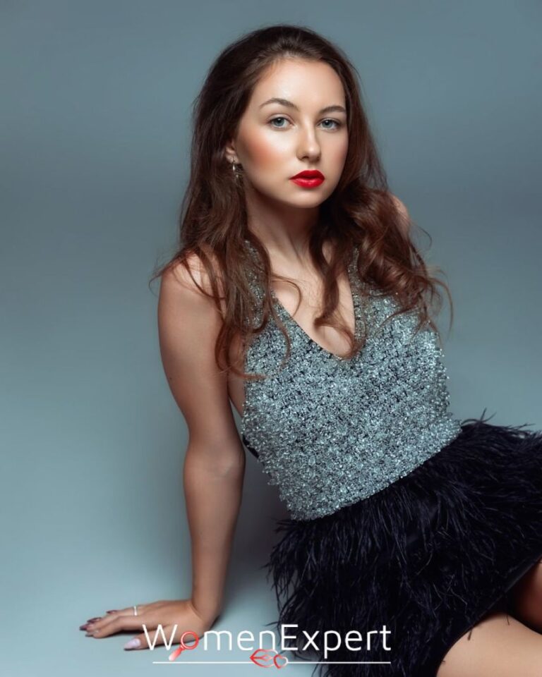 Dating a Lithuanian Woman: All You Need to Know